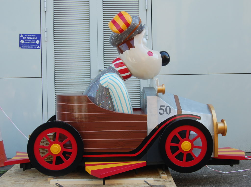 Photos of (almost) all of the Gromit Unleashed 2 sculptures