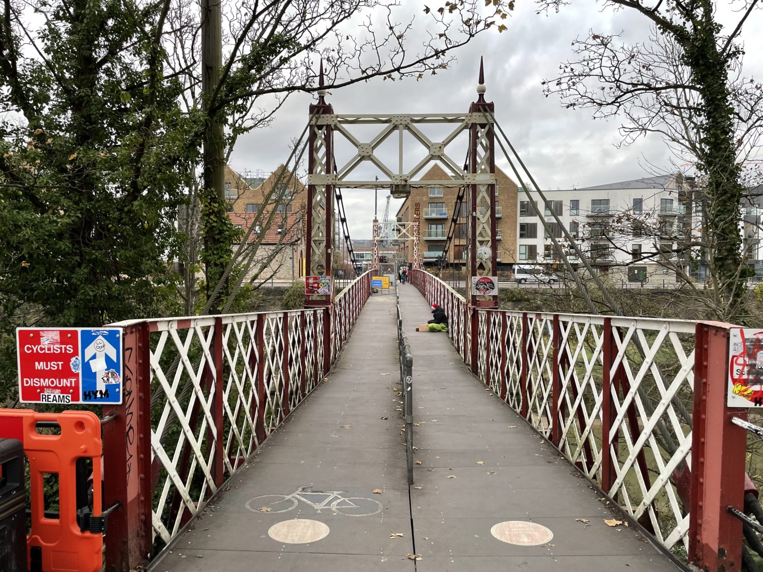 The story behind Bristol's two almost identical bridges