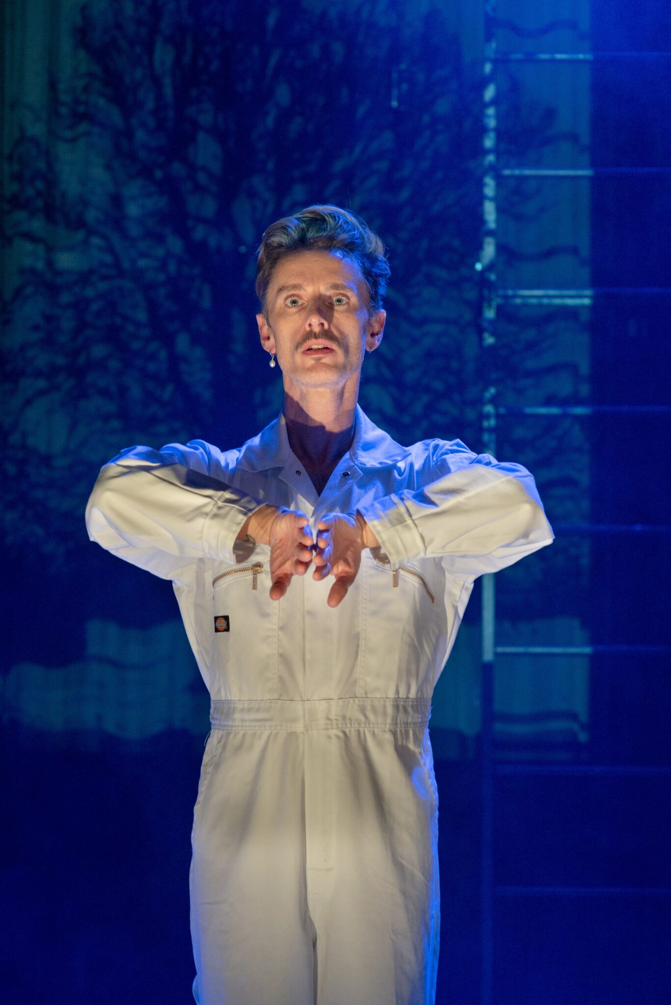 Review: iSHOWMANISM!, Ustinov Studio, Theatre Royal Bath – ‘A ...