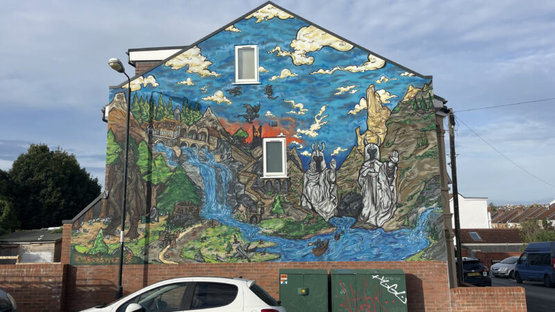 Spectacular 'Lord of the Rings'-inspired mural unveiled