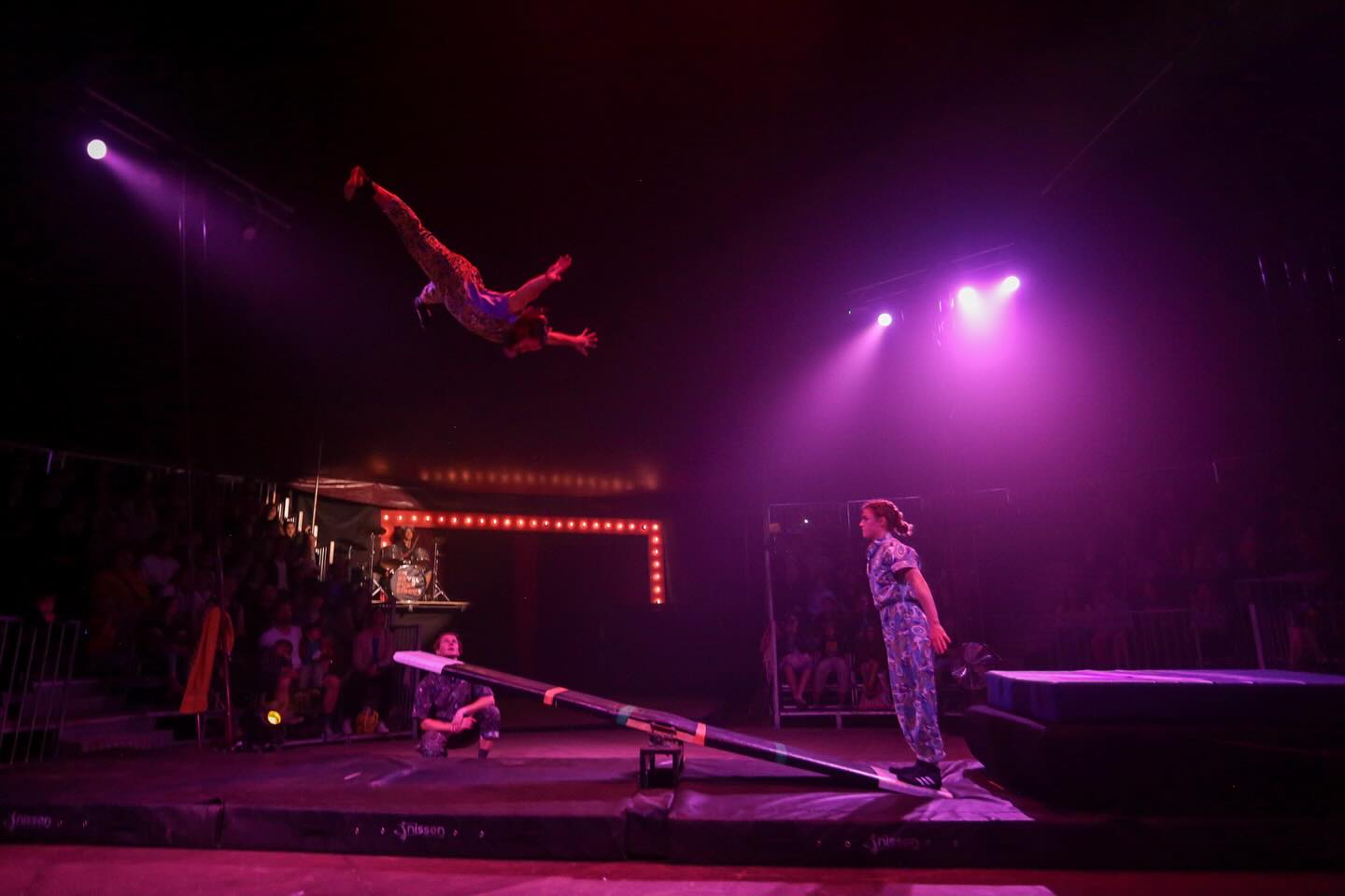 Review: The Nose Dive Assembly, St Paul's - 'A gravity-defying ...
