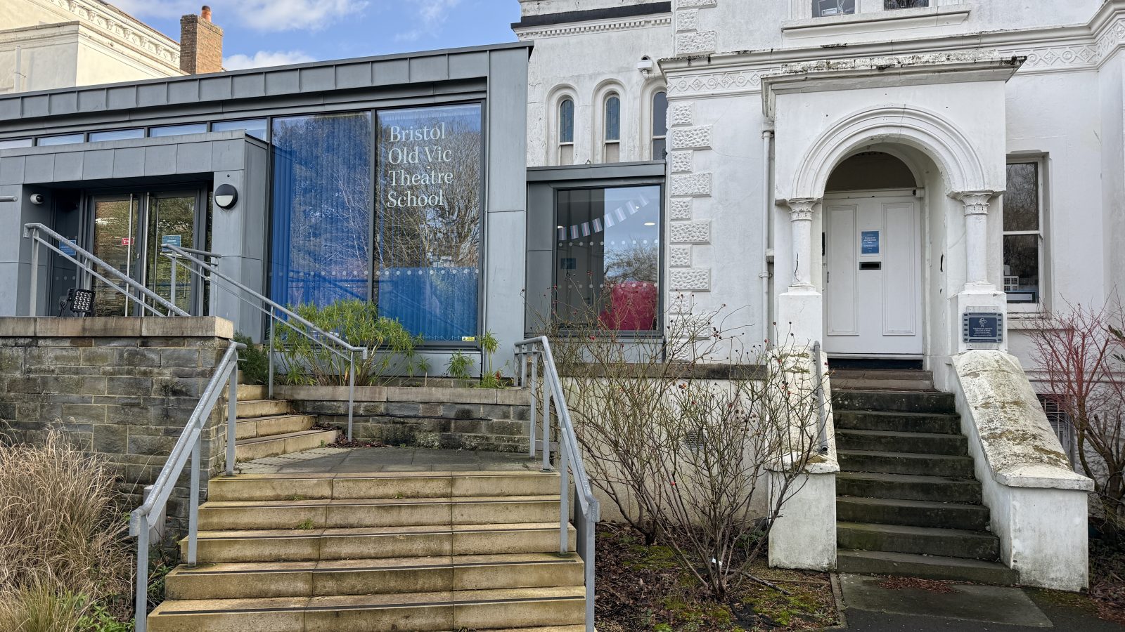 Old Vic Theatre School revives undergraduate training provision