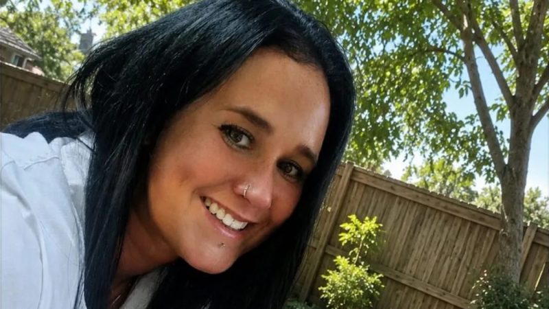 Outpouring of support for 'heroic' mum killed in explosion